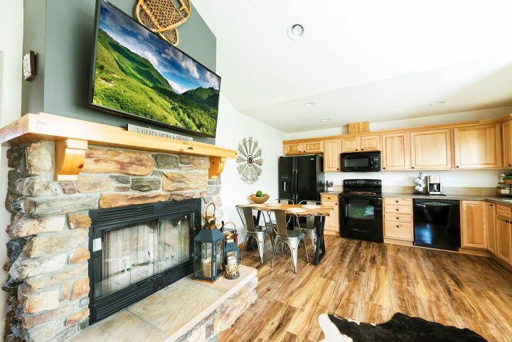 High Pine Loft&nbsp;: Wifi-cheminée-près Du Lac&nbsp;! - Roslyn