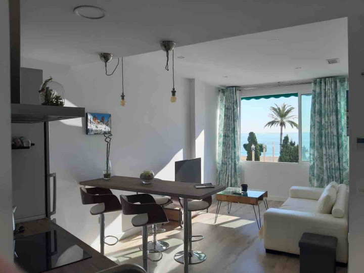 Precioso Apartamento En Primera Línea Mar. Altea - Altea
