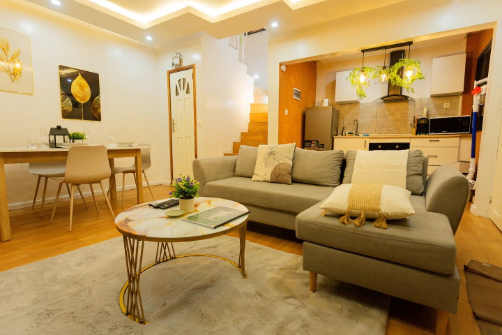 Duplex Moderne Valon Wifi Fibre Rue Des Jardins - Abidjan