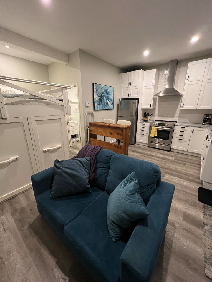 Unique Upscale Studio In The Heart Of Downtown - Charlottetown