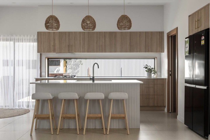 Modern Character Home, Close To The City - Tasmania