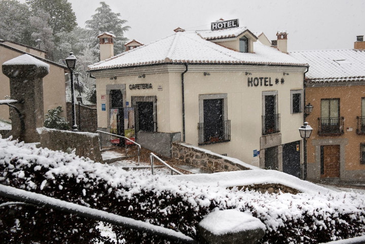 Habitación Doble En Hotel Céntrico En ÁVila - Ávila