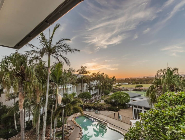 The Pool Resort | One Bedroom Hinterland Views - Kingscliff