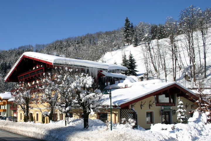 Hotel Josef - (For Travelling Groups) - Bischofshofen