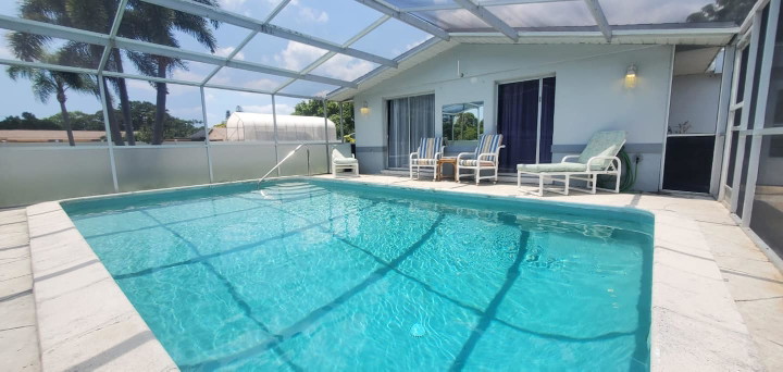 Florida Casita With Pool & Beach 5 Min! - Englewood, FL