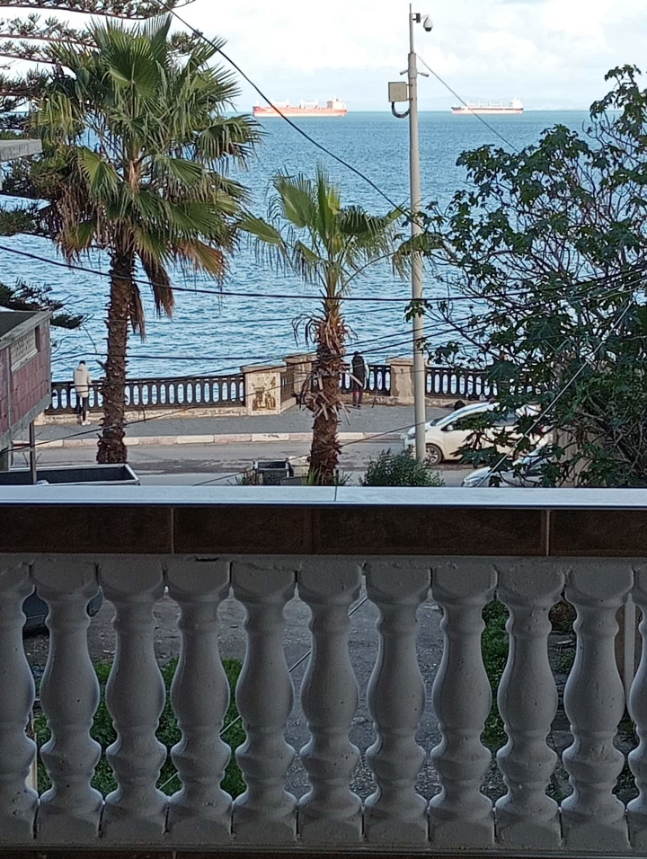 Appartement à La Mer - Annaba