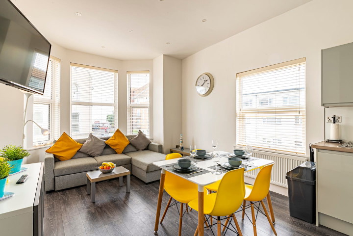 Greyfriars 3, Close To Town & Beach - Free Parking - Walton-on-the-Naze