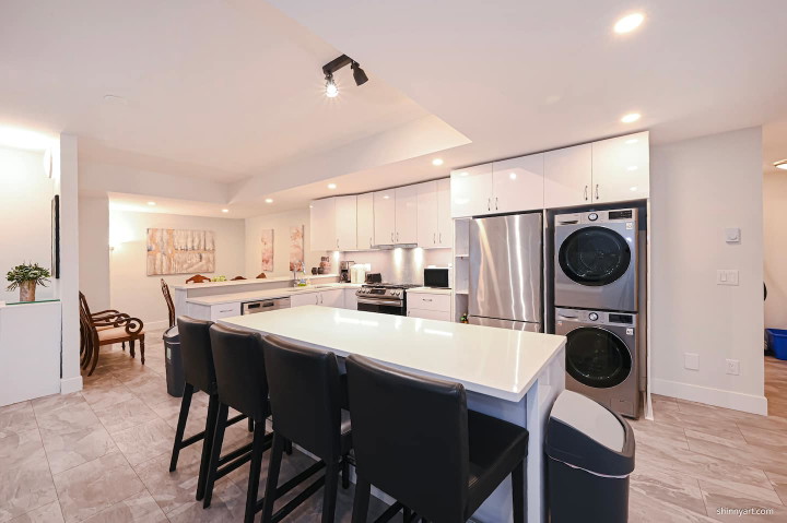 Suite Moderne Et éLégante Avec 2&nbsp;Chambres Et 2&nbsp;Salles De Bain - Port Coquitlam