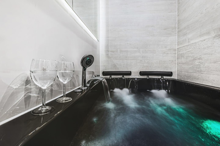 Luxury Nest With Jacuzzi In Wrocław Center - Wrocław