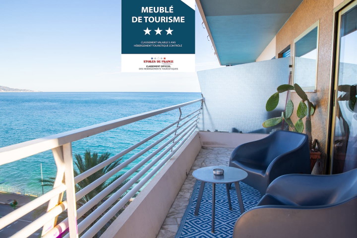 Designer Apartment - Sea View - Private Parking - Mentone