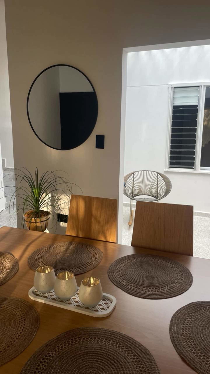 Large House In Medellín | Ideal For 15 People - Medellín, Colombia
