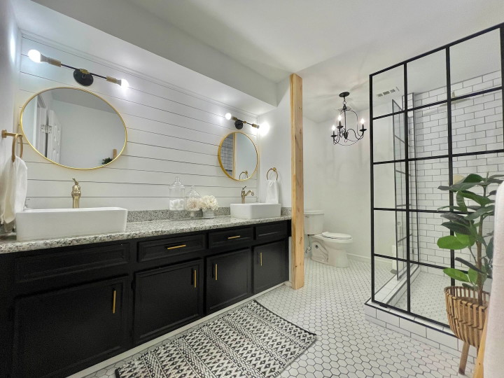 Modern Farmhouse W/ Private Heated Pool And Spa - Houston, TX