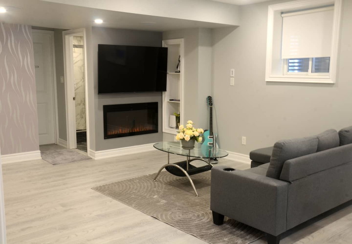 Cozy 2-bed Modern Luxury Private Retreat - 브램턴