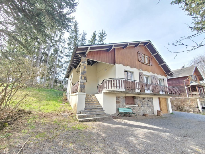 Pleasant Chalet *** Close To The Lake - Super Besse