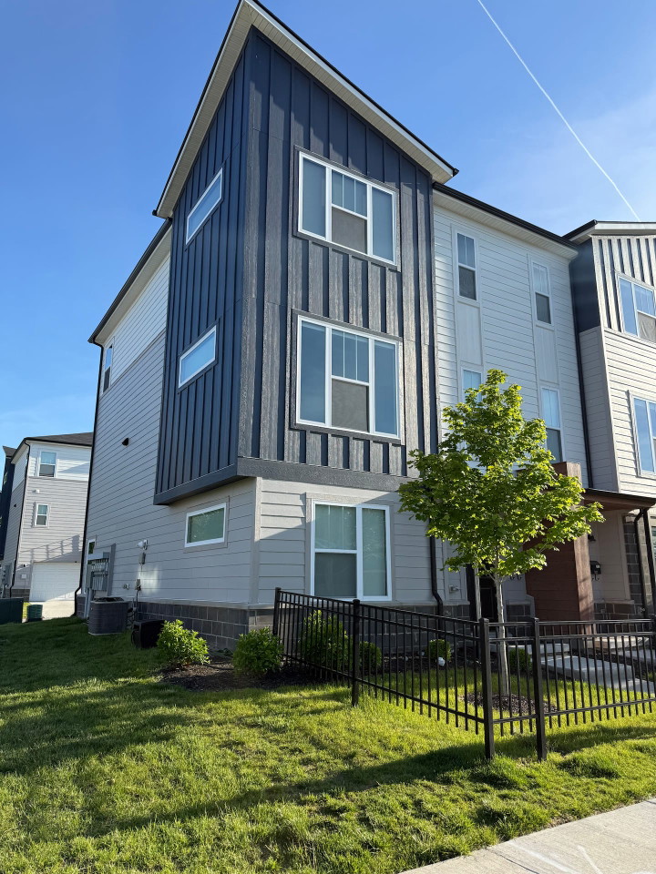 West Side Hidden Gem | 3br Near Ims & Downtown - Lucas Oil Stadium - Indianapolis