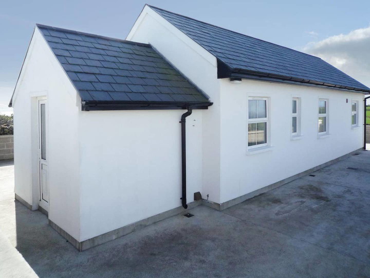 Heir Island Holiday Homes - The Old Barn - Cork