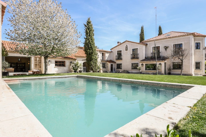 Caserío Sancti Spiritu - Ávila