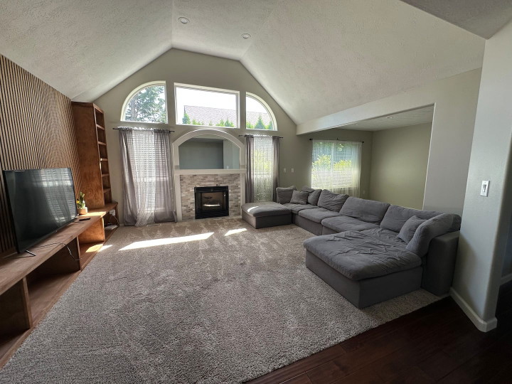 Charming Troutdale Haven Near Waterfalls & Hiking. - Troutdale, OR