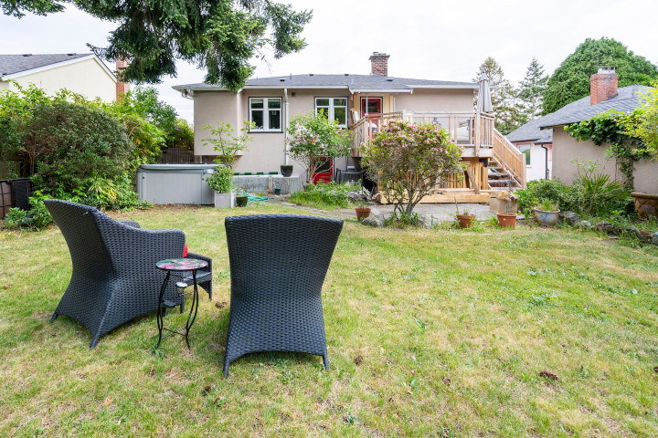 Garden Suite-1 Queen-full Kitchen 30+day Stay Only - Victoria