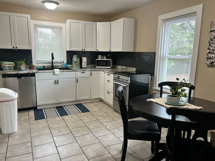 The Bonny Bungalow - Waynesville, MO