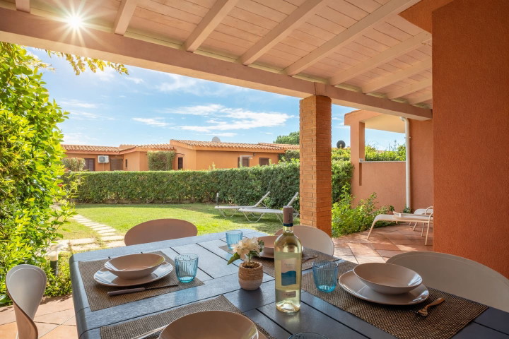 A Stone's Throw From The Sea  Private Garden And Wi-fi - Costa Rei