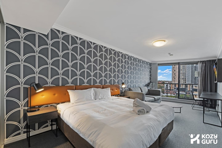 Kozyguru | Sydney Cbd | Prefect Location Studio - North Sydney