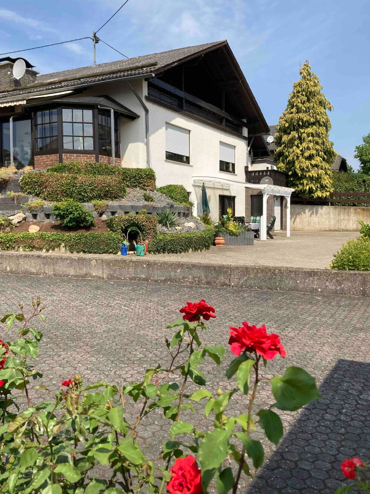 Nice, Apartment, Near Nürburgring, Ideal For Hiking / Dream Paths, Free Wifi - Alemanha