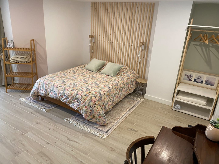 Large Ground Floor Studio - Lille