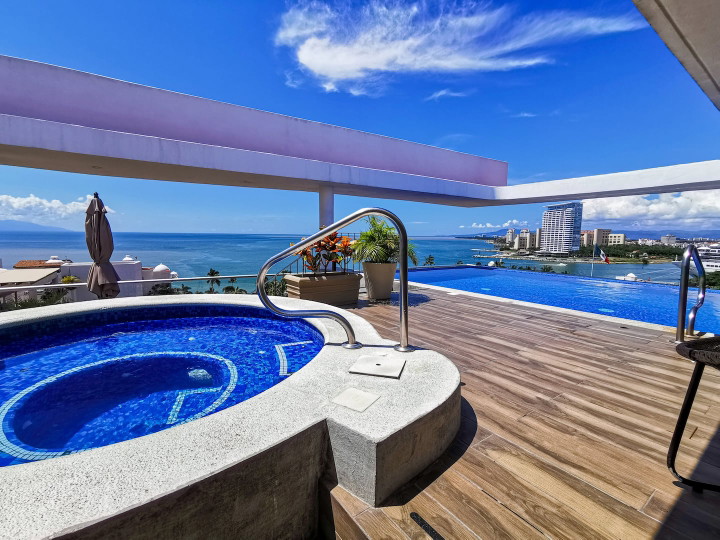 Hermoso Y Limpio Departamento En Puerto Vallarta - Puerto Vallarta