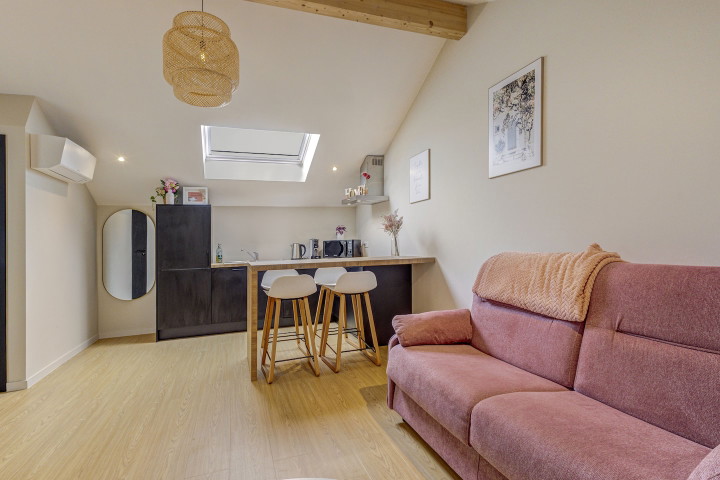 Cocon Sous Les Toits | 2 Pers | Proche Liège - Herstal