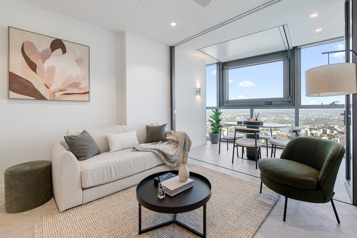 Stylish 1br Retreat With Stunning High-rise Views - Brisbane