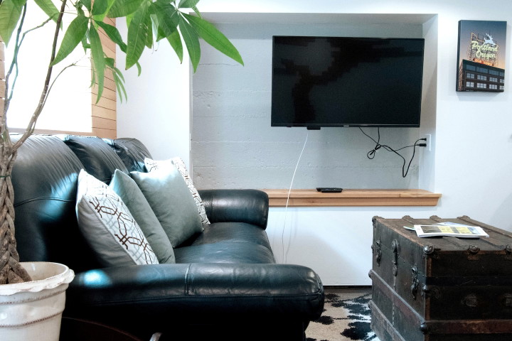 Hawthorne Apartment W/ Private Patio & Kitchen - Portland, OR
