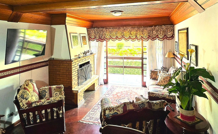 Deluxe Apartment In Campos Do Jordão With Fireplace - Campos do Jordão