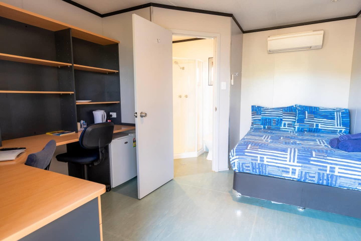 Double Bed Unit - Carnarvon
