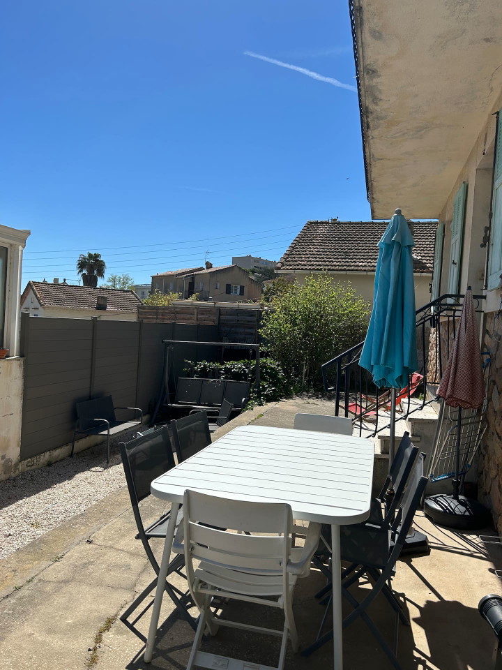 Bottom Of 54 M2 Villa Close To The Sea And The Center - Var