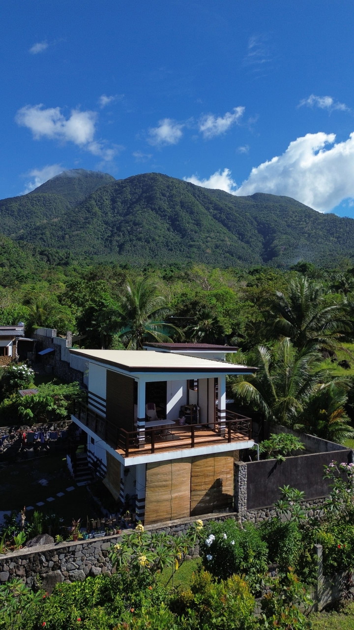Mountain House Purrbnb Starlink, Solar Powered, Ac - Philippines