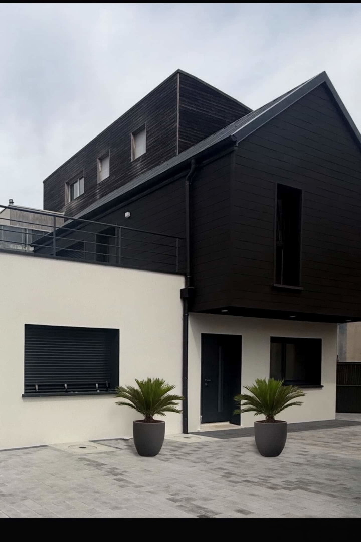 New House In The City Center + Private Parking - Dijon