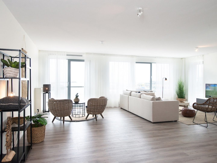 Bizstay Harbour 70 Penthouse - The Hague