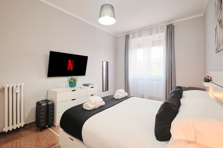 [Colosseo-san Giovanni] New Apartment Wi-fi & A/c - Monti