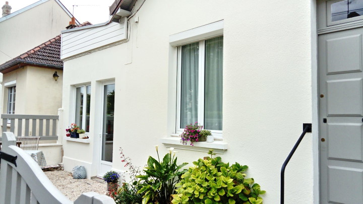 Caen, Au Calme Maison Annexe  2 Pièces + Jardinet - Caen