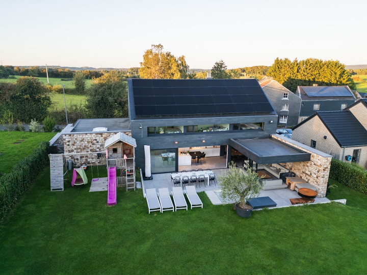 Magnifique Villa Avec Parking Gratuit Sur Place - Verviers