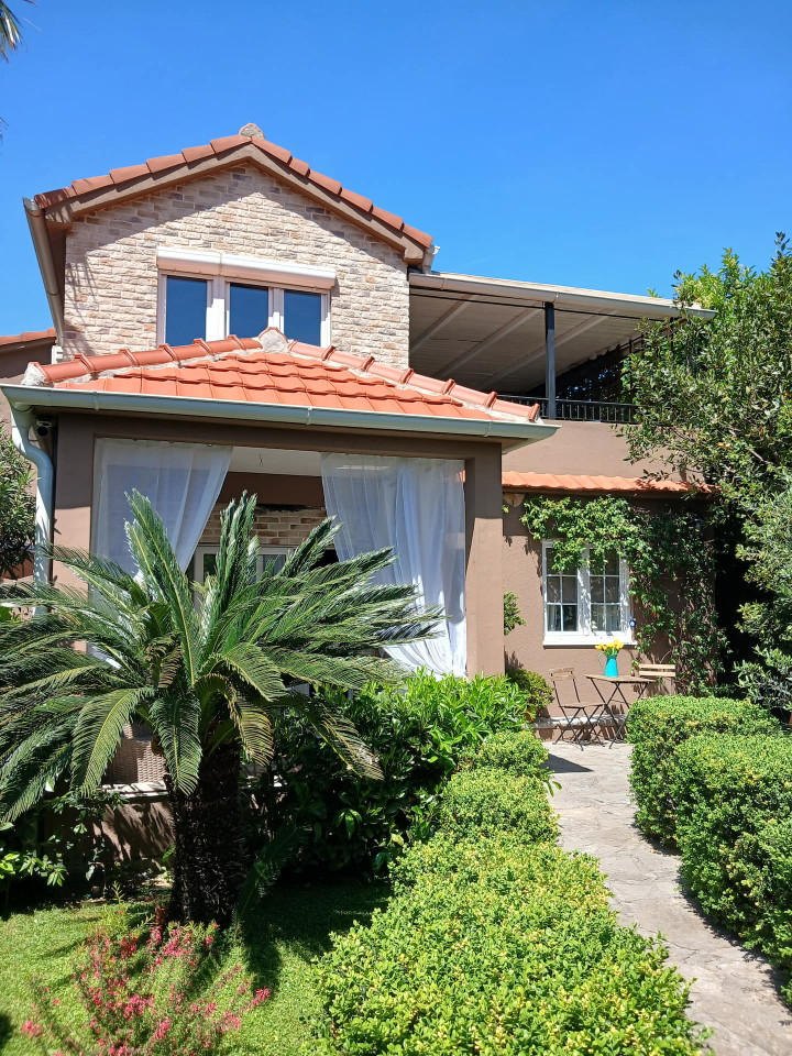 Apartments Bajkovic - Mirko - コトル