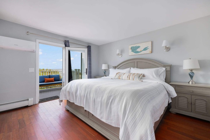 Waverly Suite 2 On The Beach - New Shoreham, RI