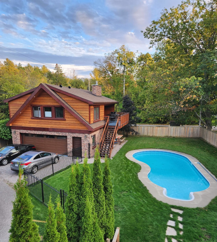 Le Chalet Avec Piscine, 200 M Du Parc Et Plage - Barrie