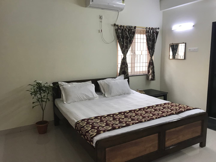 Ideal Home Very Close To Airport - Ganga - Tamil Nadu