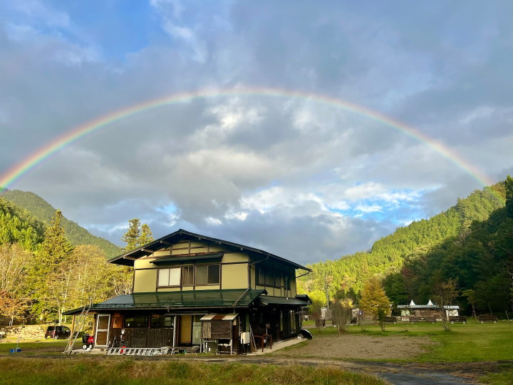 Guesthouse山音
高山市内より車で約20分、渓流と山に囲まれた静かな1棟貸し宿
ペットOk - Takayama