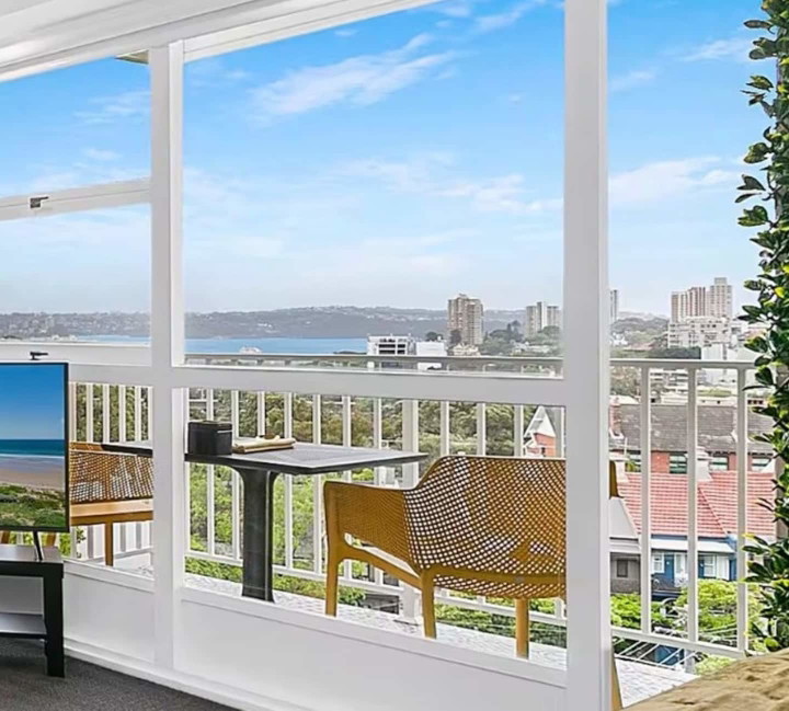 Lux Harbour Views From Balcony - Surry Hills