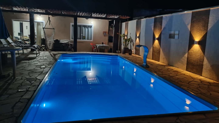 Casa Em Guaratuba Com Piscina - Guaratuba