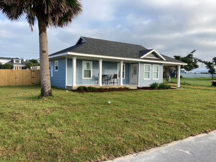 I Sea Blue - Renovated - Gulf Views - Inquire Now! - Mexico Beach, FL