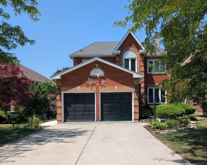 Lake-walk House: 3br Haven Near Niagara & Toronto - Hamilton, ON, Canada